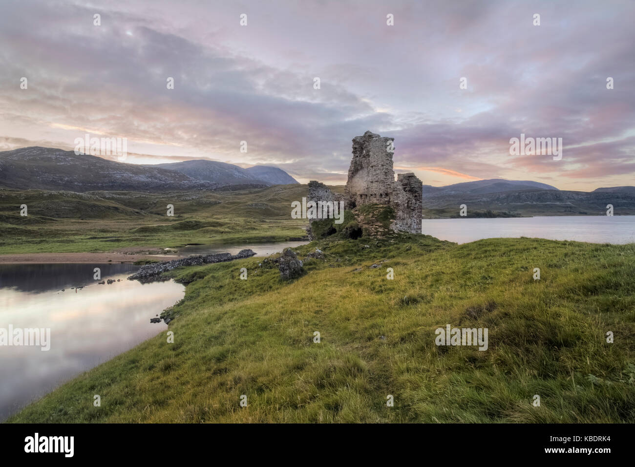 Ardvreck Castle, Loch Assynt, Sutherland, Scotland, United Kingdom ...