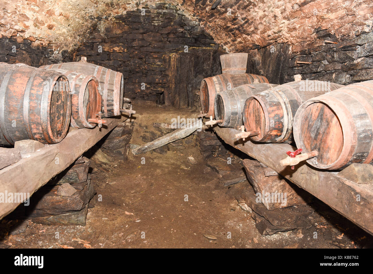 Medieval wine cellar barrel cask hi-res stock photography and images ...