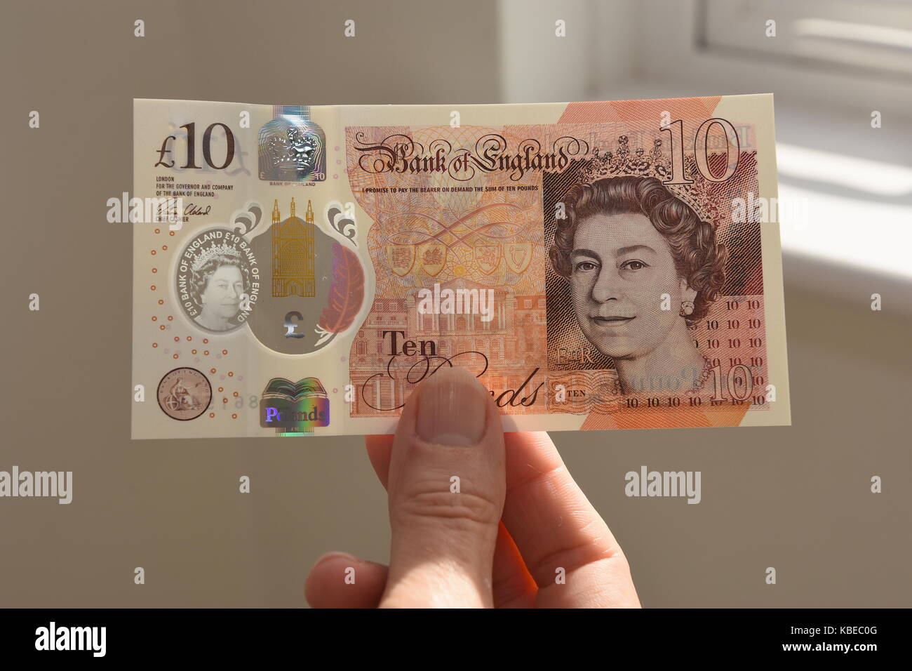 Holding ten fingers up hi-res stock photography and images - Alamy