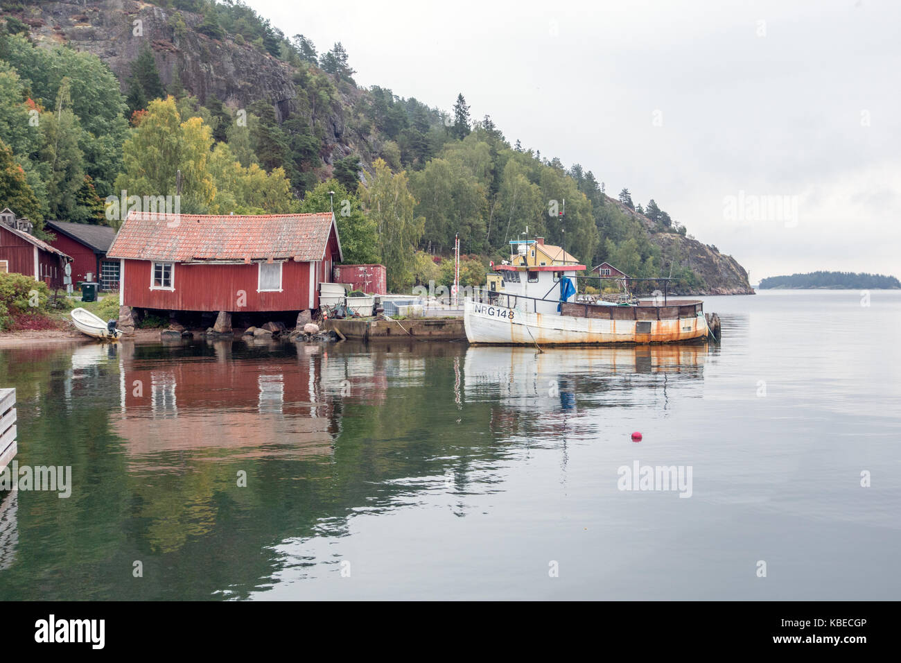 Commercial set net vessel hi-res stock photography and images - Alamy
