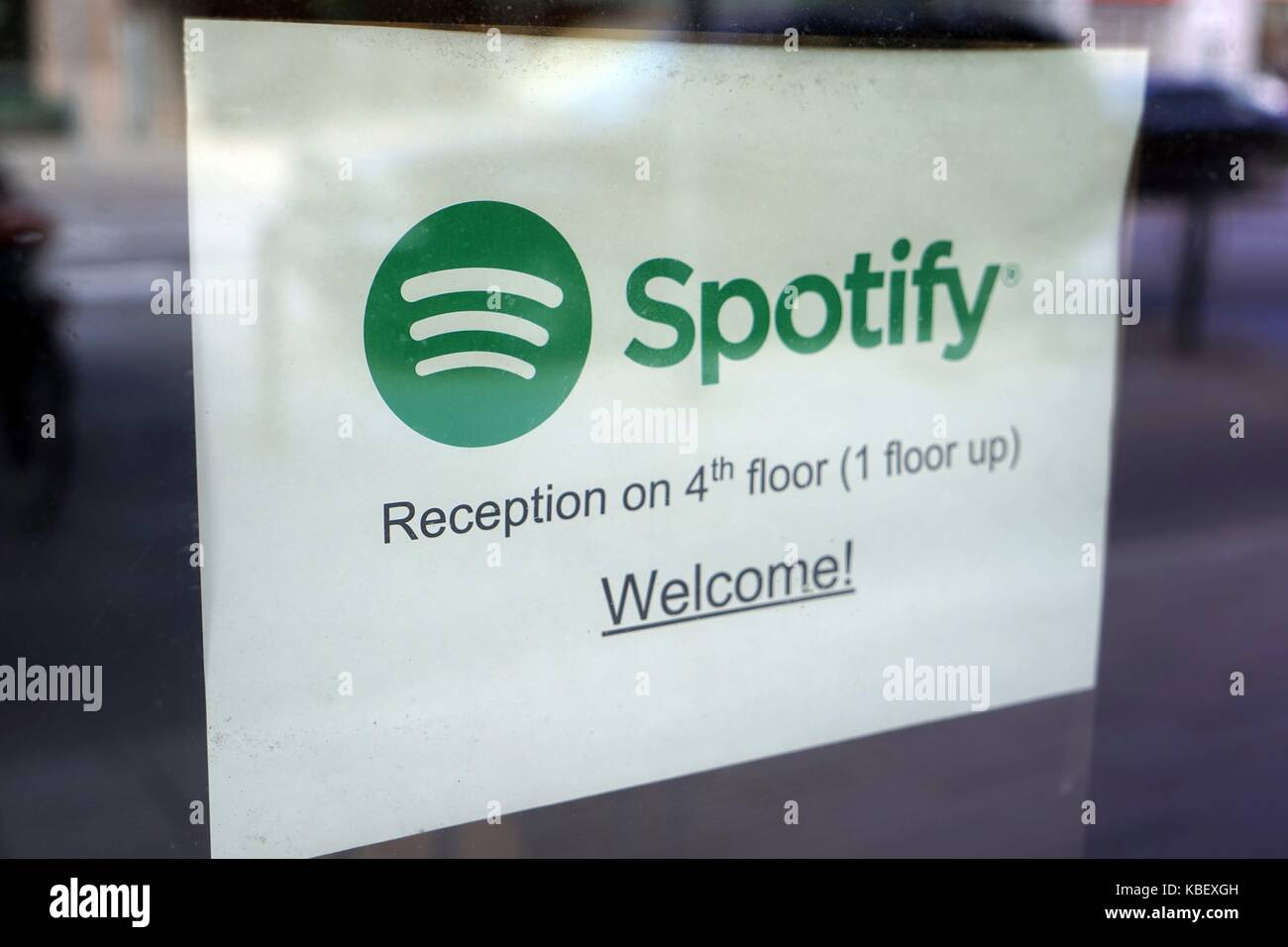 Spotify logo building hi-res stock photography and images - Alamy