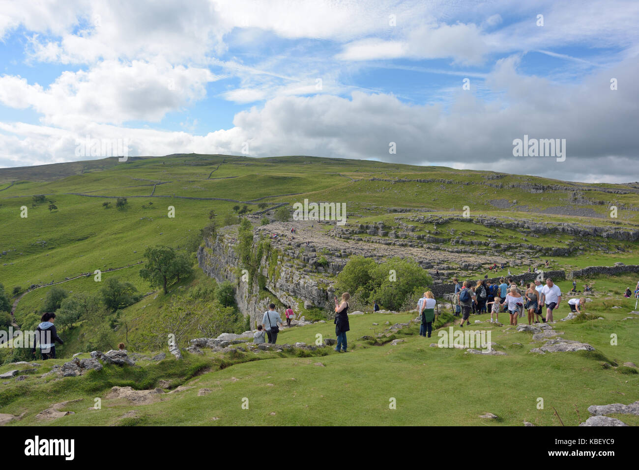 Malham Cove, Malham, Yorkshire Dales National Park Stock Photo - Alamy