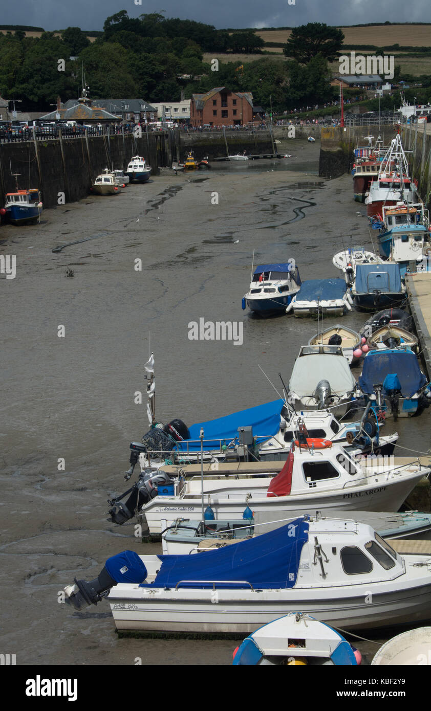 Padstow harbour tide in hi-res stock photography and images - Alamy