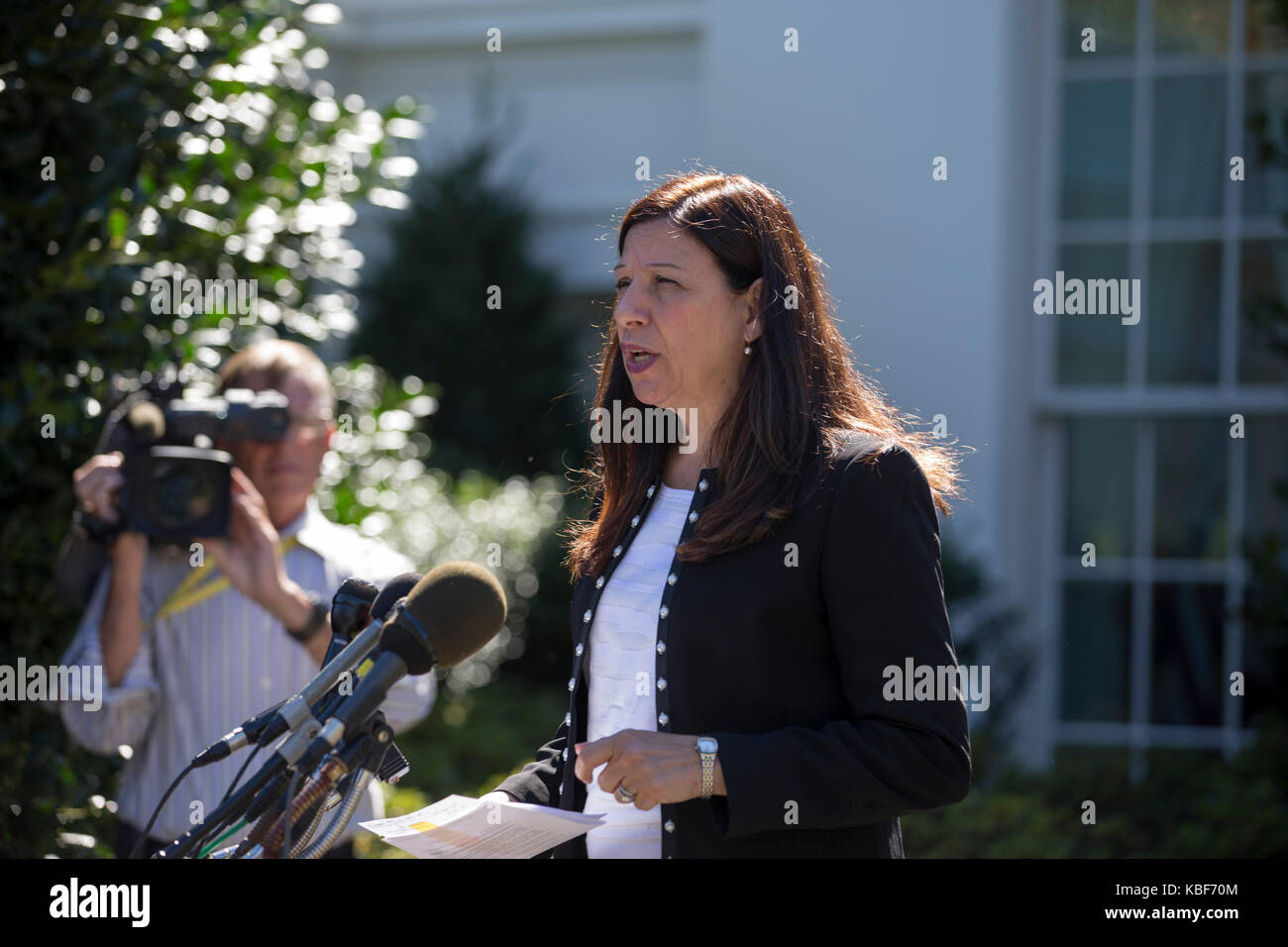 Acting Department of Homeland Security secretary Elane Duke speaks with ...