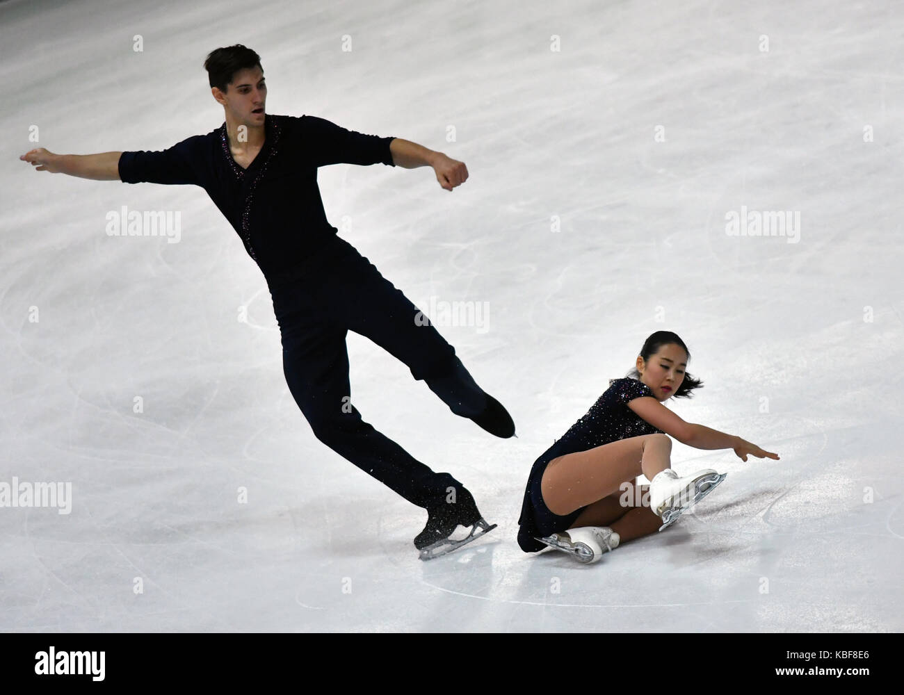 Oberstdorf, Germany. 29th Sep, 2017. Sumire Suto and Francis Boudreau ...