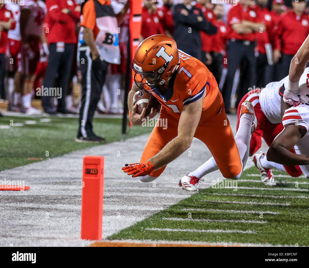Illinois fighting illini quarterback chayce crouch 7 hi-res stock ...
