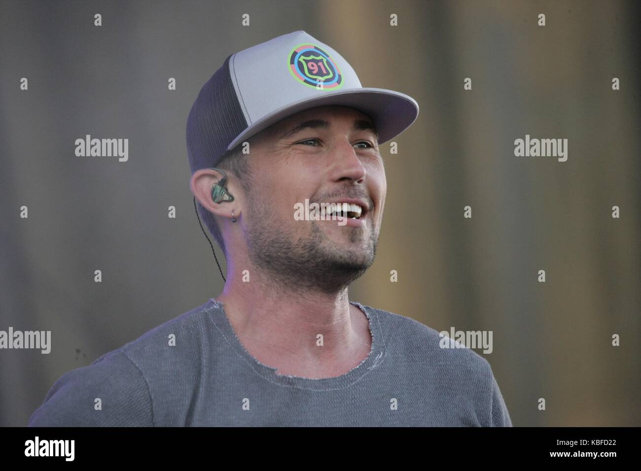 Las Vegas, NV, USA. 29th Sep, 2017. Michael Ray on stage for Route 91 ...