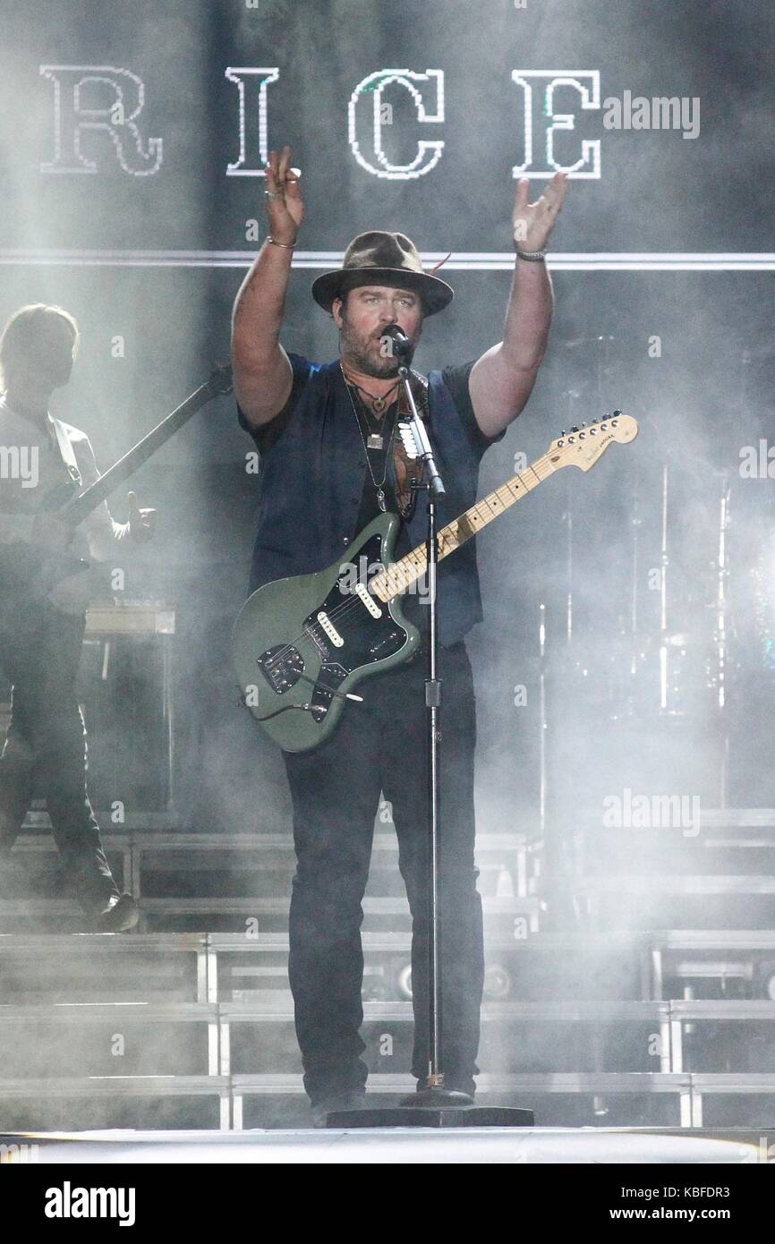 Las Vegas, NV, USA. 29th Sep, 2017. Lee Brice on stage for Route 91 ...