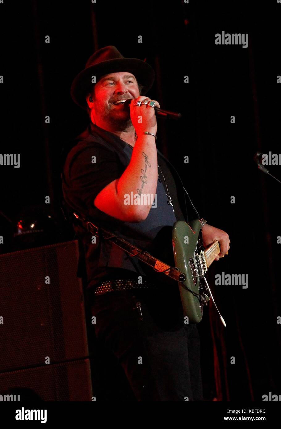 Las Vegas, NV, USA. 29th Sep, 2017. Lee Brice on stage for Route 91 ...