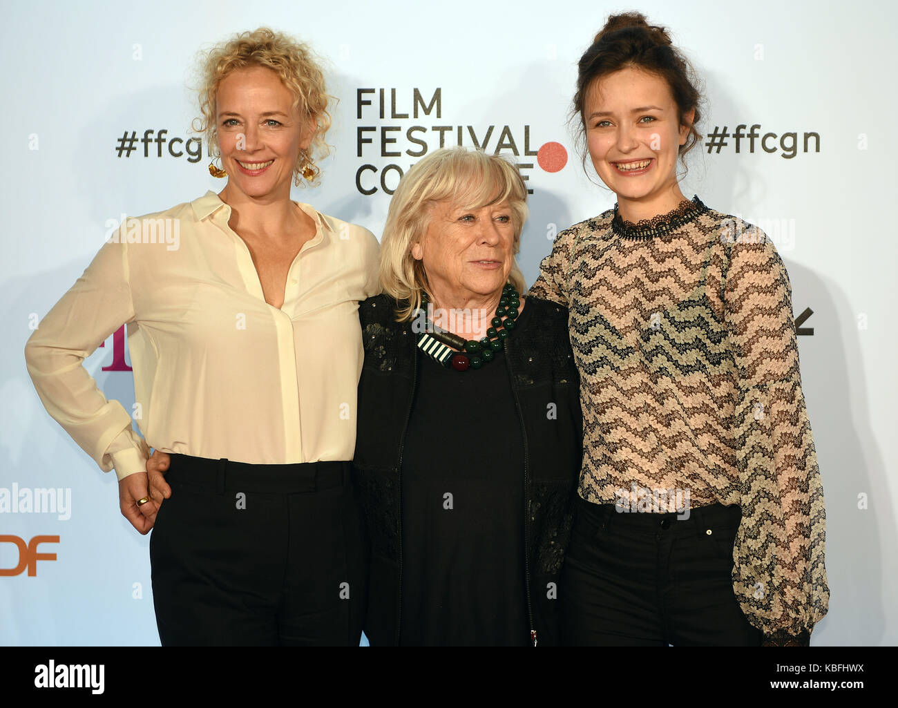Cologne, Germany. 29th Sep, 2017. Actors Katja Riemann (l) and Tinka ...