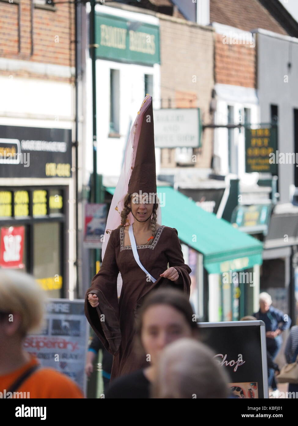 Sittingbourne, Kent, UK. 30th Sep, 2017. Sittingbourne Mediaeval Mops ...
