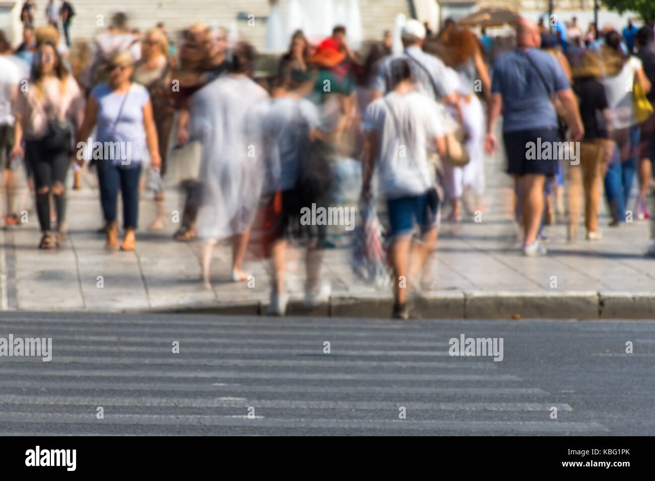 Blurry people hi-res stock photography and images - Alamy