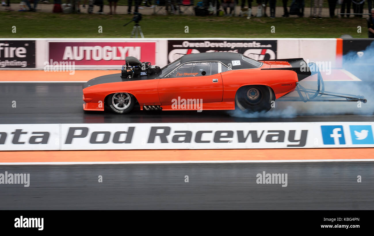 Drag racing santa pod raceway hi-res stock photography and images - Alamy
