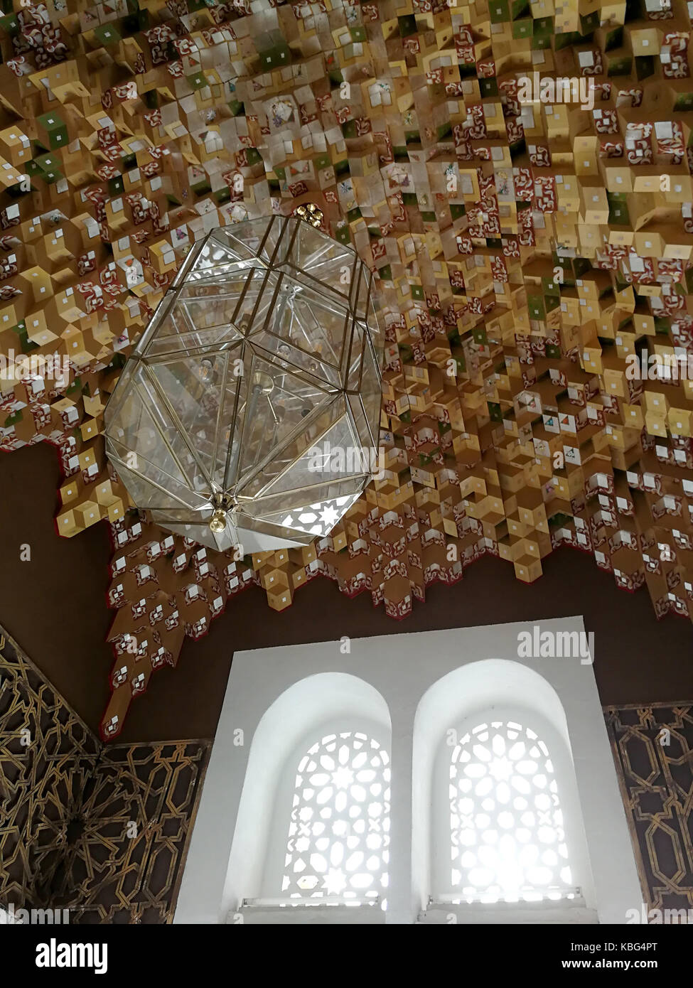 Granada mosque mocarabe hi-res stock photography and images - Alamy