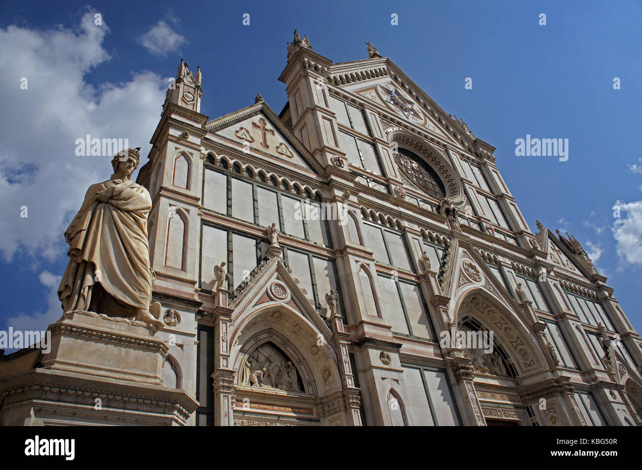 Monument of Dante and the church of the Holy Cross (Basilica di Santa ...