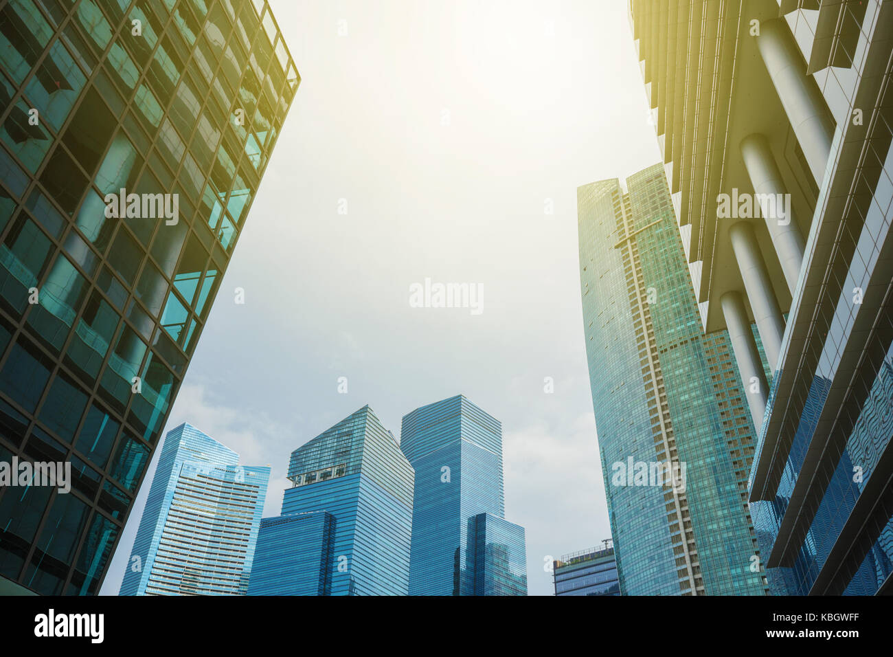 Skyscraper with sky and sunlight, building in Singapore Stock Photo - Alamy