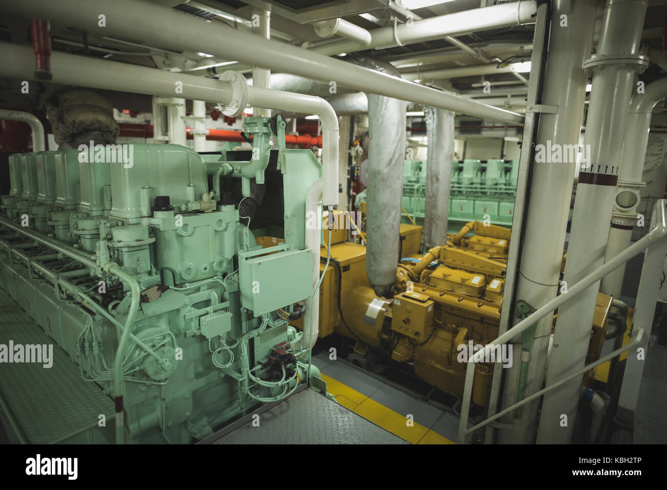 Container ship engine room hi-res stock photography and images - Alamy