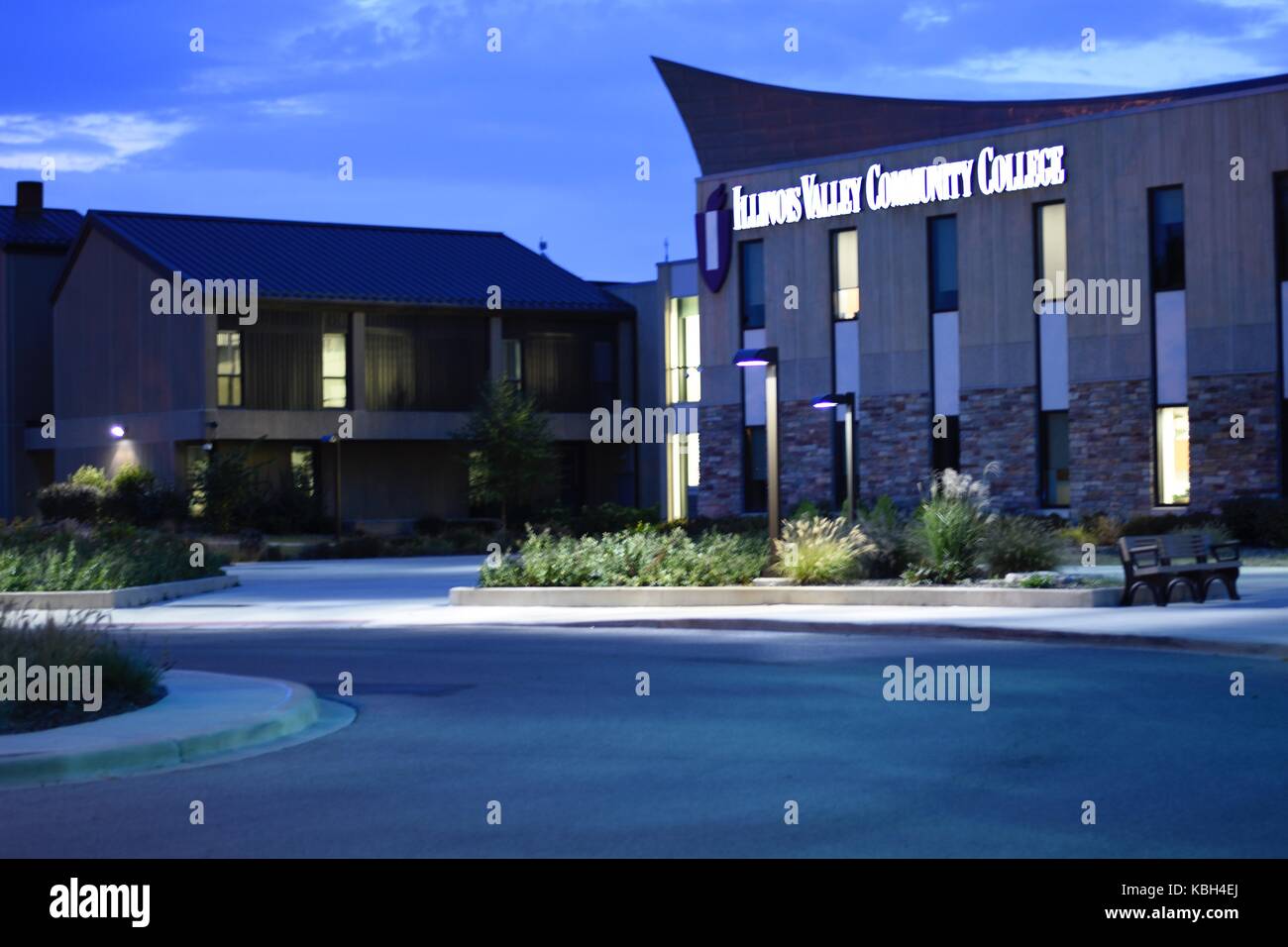 Illinois Valley Community College Stock Photo - Alamy