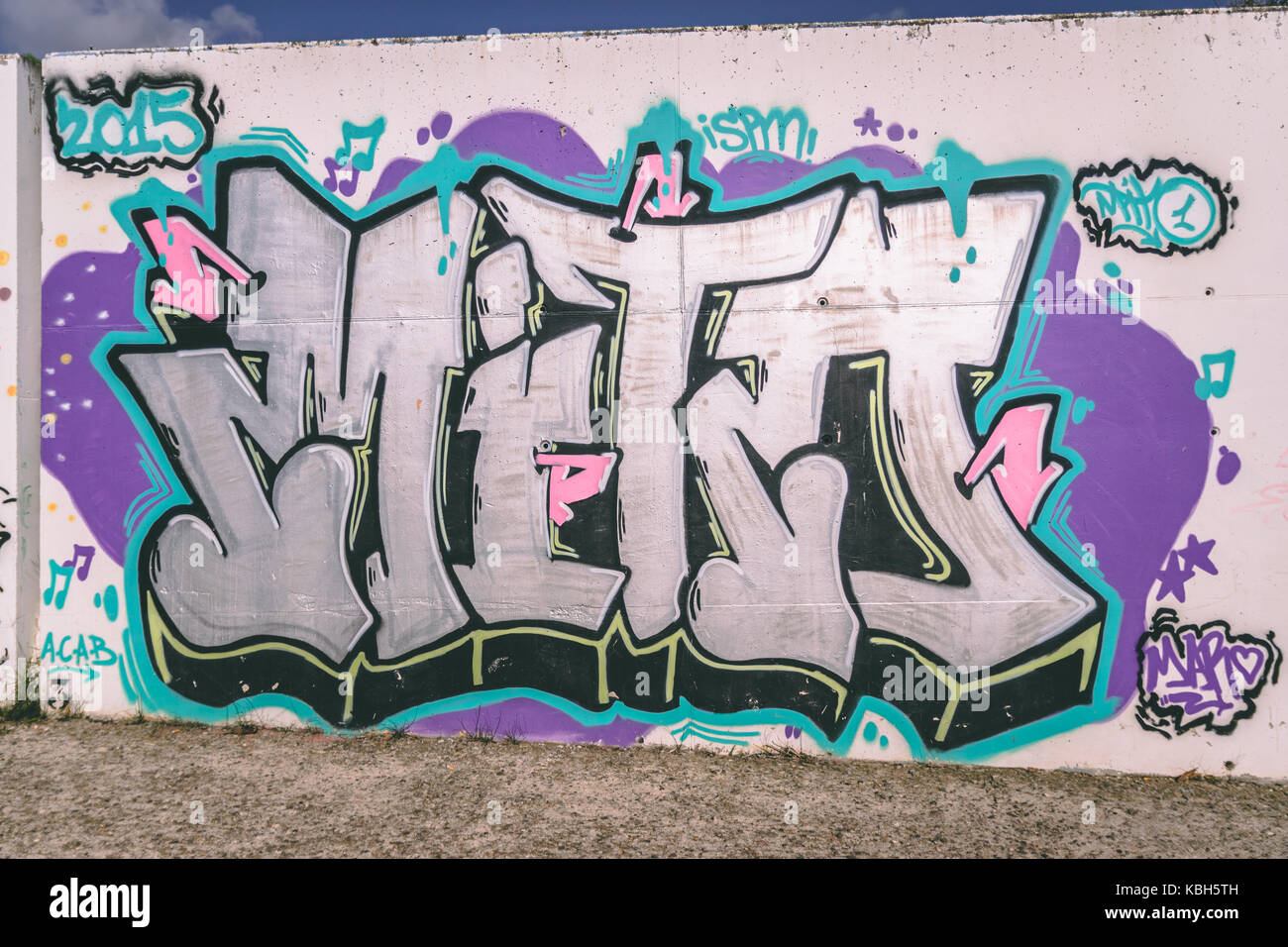 Graffiti & Street art - Barcelona, Spain Stock Photo - Alamy