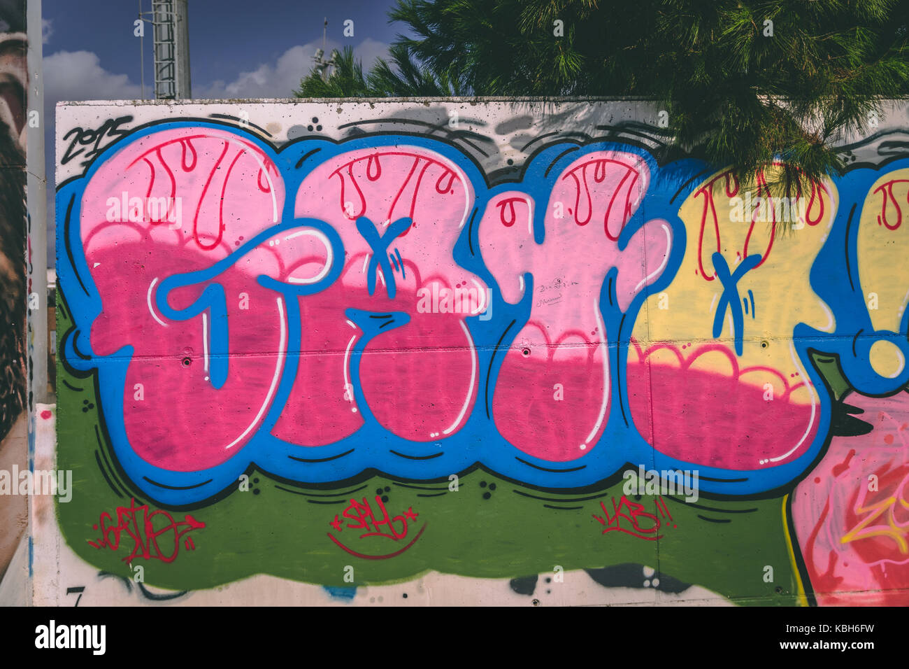 Graffiti & Street art - Barcelona, Spain Stock Photo - Alamy