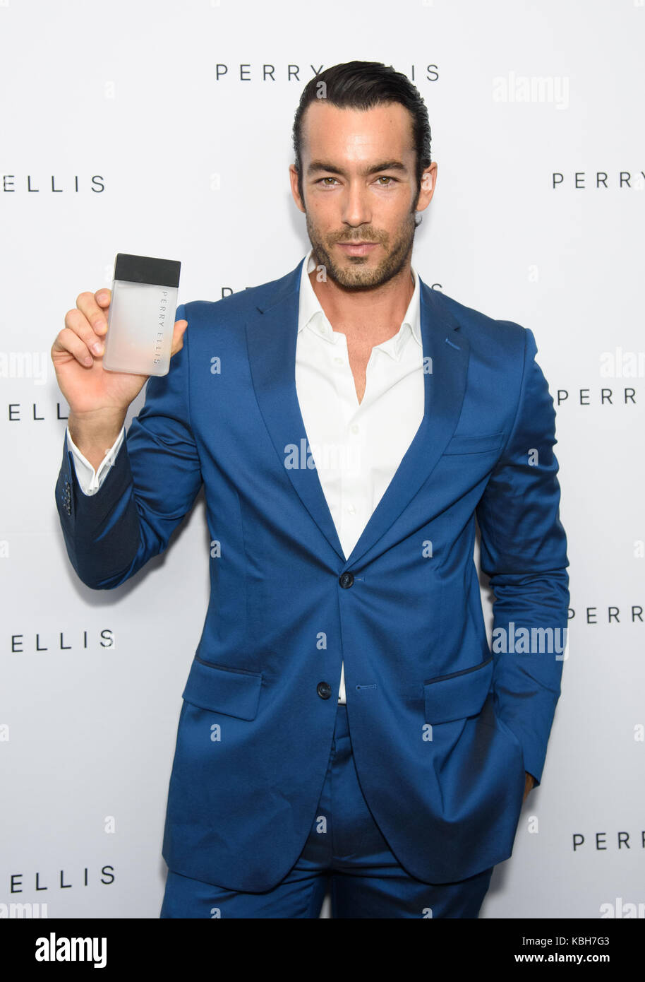 Mexican actor Aaron Diaz introduces Perry Ellis fragrance as the new ...