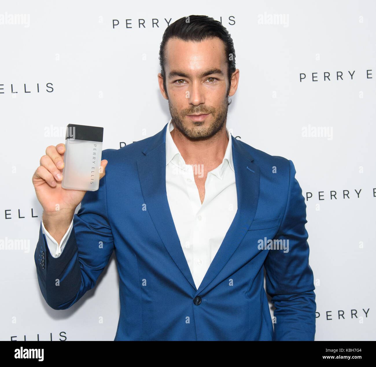 Mexican actor Aaron Diaz introduces Perry Ellis fragrance as the new ...