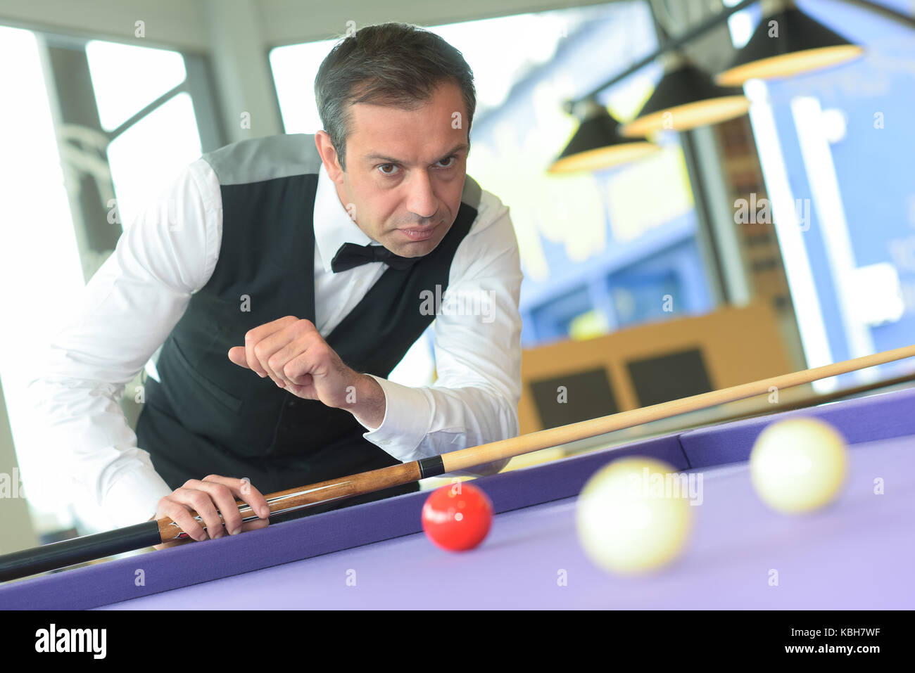 Blue pool table person hi-res stock photography and images - Alamy