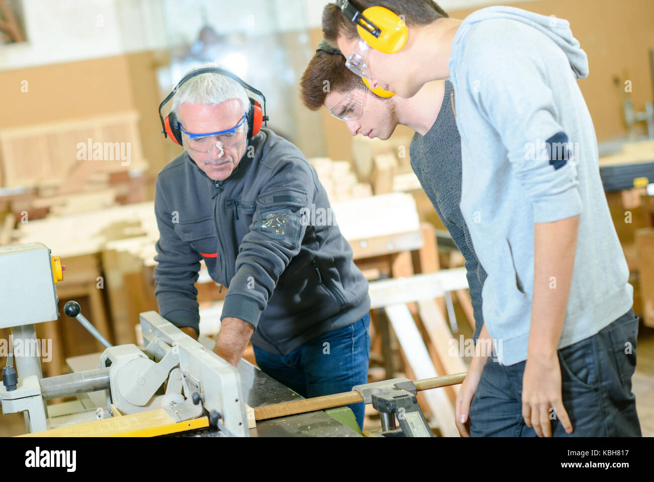 Carpenters station hi-res stock photography and images - Alamy