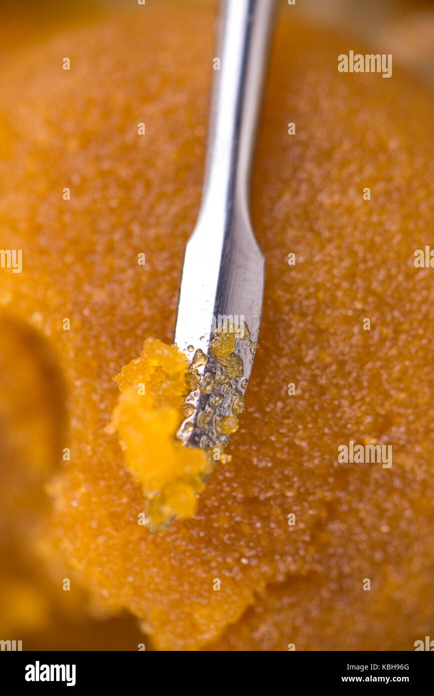 Cannabis resin hi-res stock photography and images - Alamy