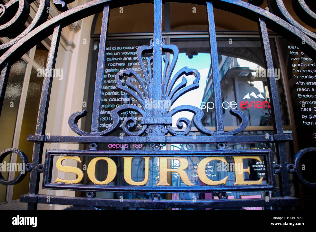 France spring original view hi-res stock photography and images - Alamy