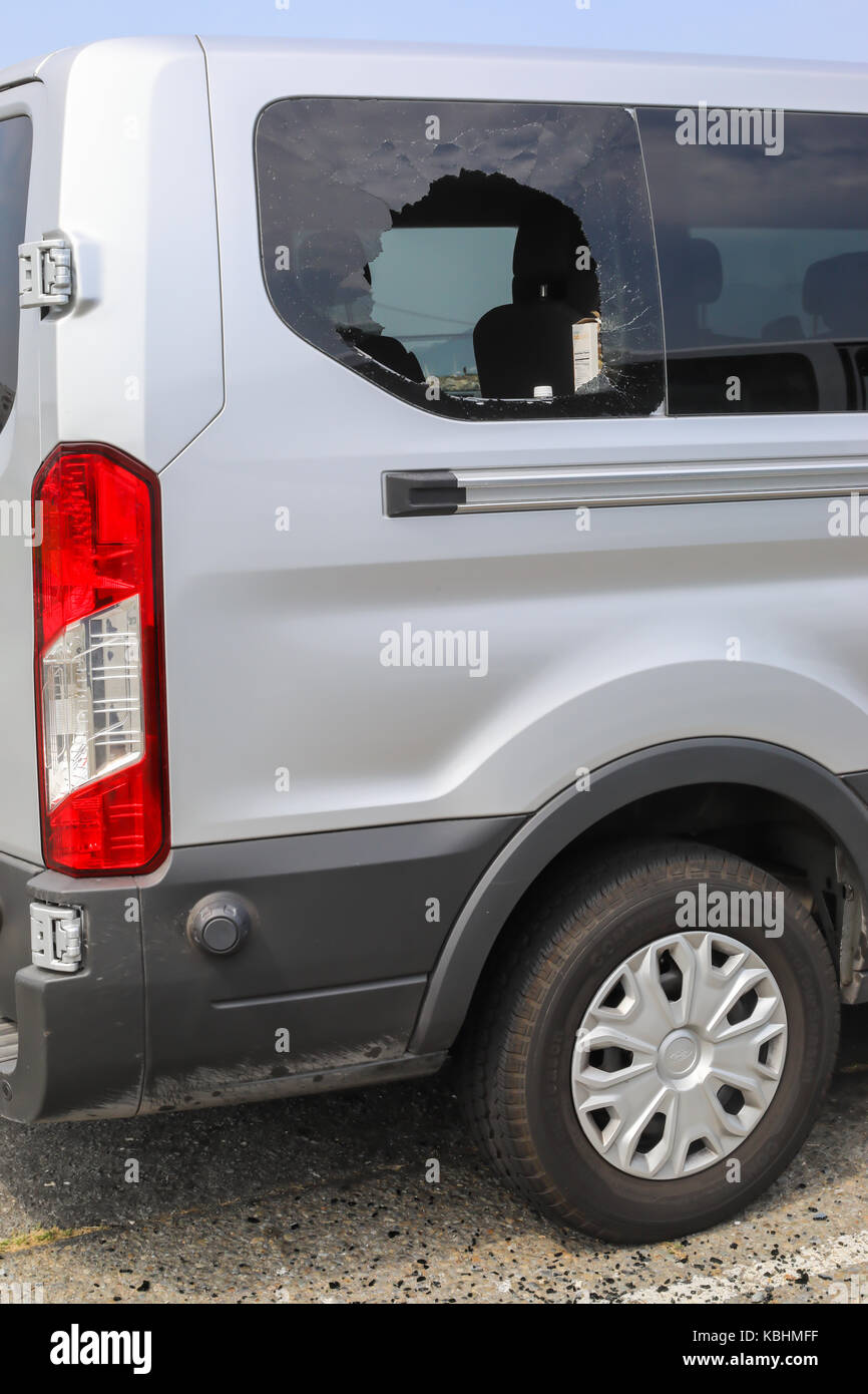 Passenger Van Window Broken Stock Photo - Alamy