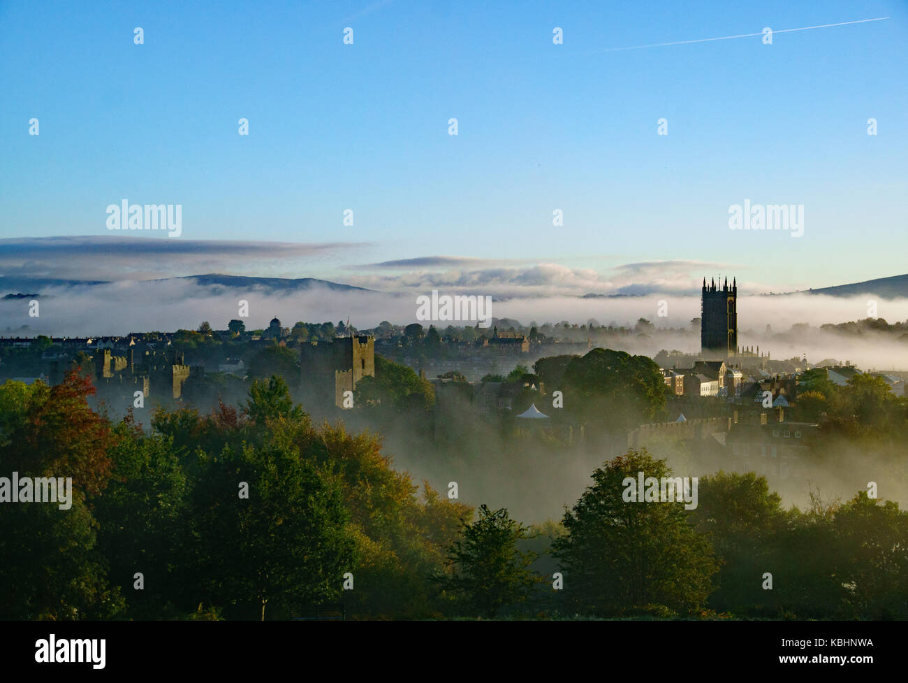 Ludlow castle in the morning hi-res stock photography and images - Alamy