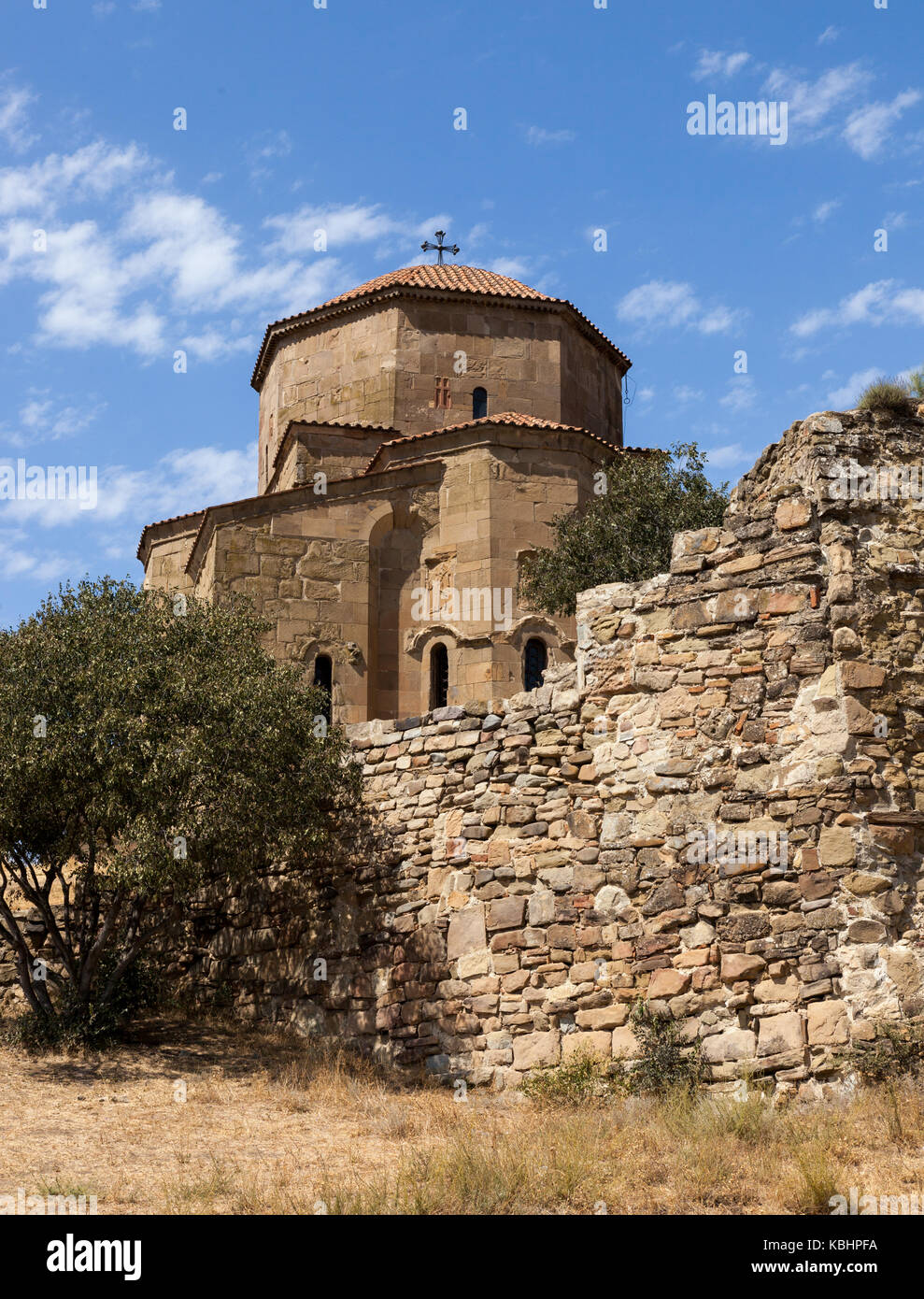 Old orthodox monastery hi-res stock photography and images - Alamy