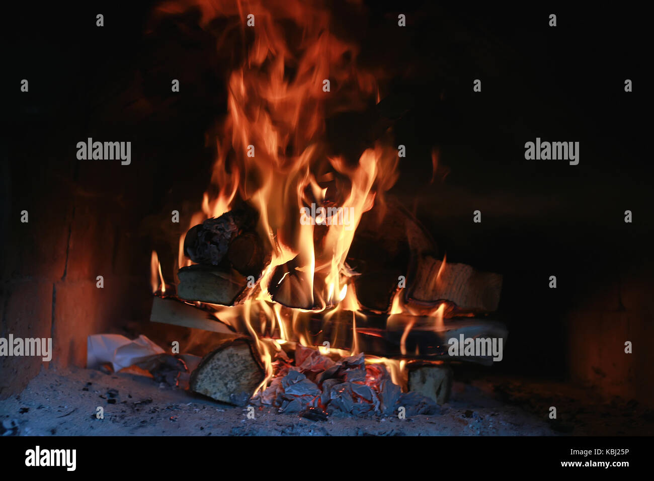 Bread Oven Fire High Resolution Stock Photography and Images - Alamy