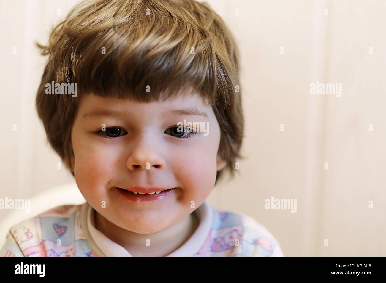 kid smiling and have fun white background Stock Photo - Alamy