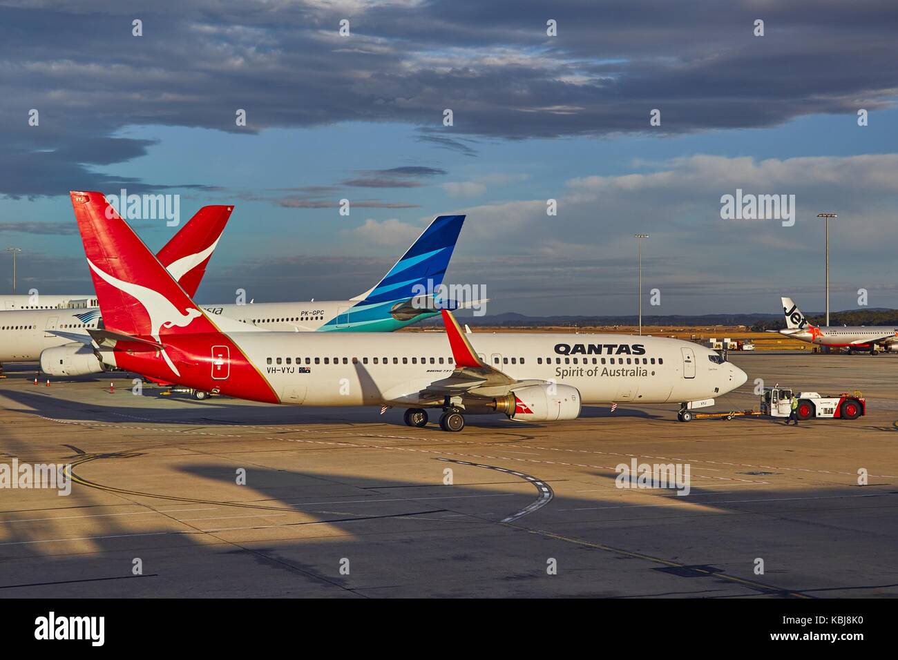 Qantas aircraft hi-res stock photography and images - Alamy