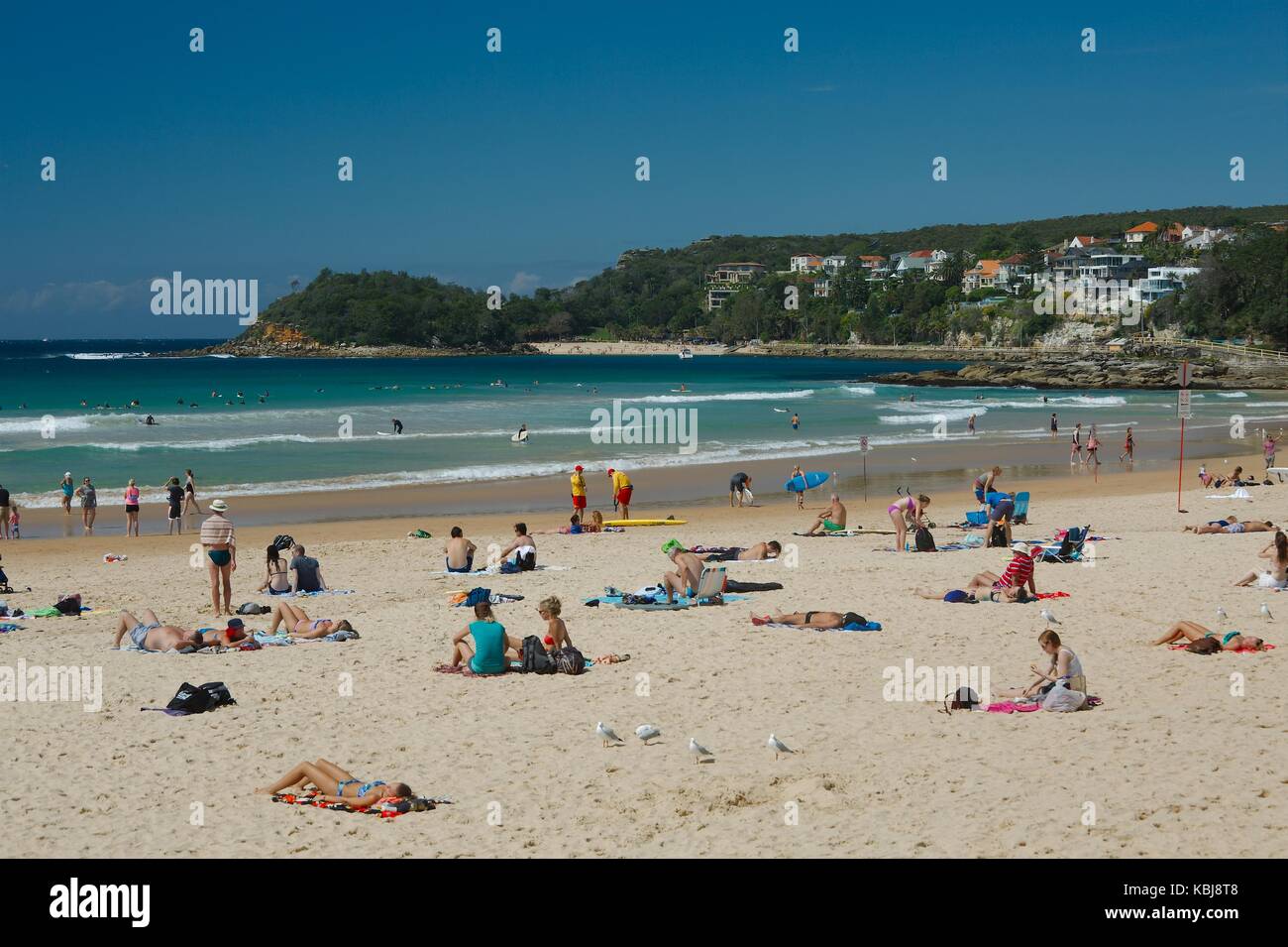 Hot weather beach hi-res stock photography and images - Alamy