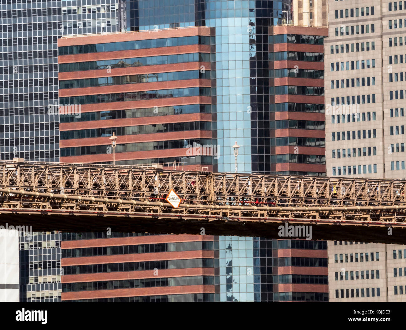 Suspended bridge section hi-res stock photography and images - Alamy