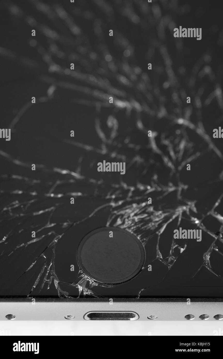Mobile phone damage Black and White Stock Photos & Images - Alamy