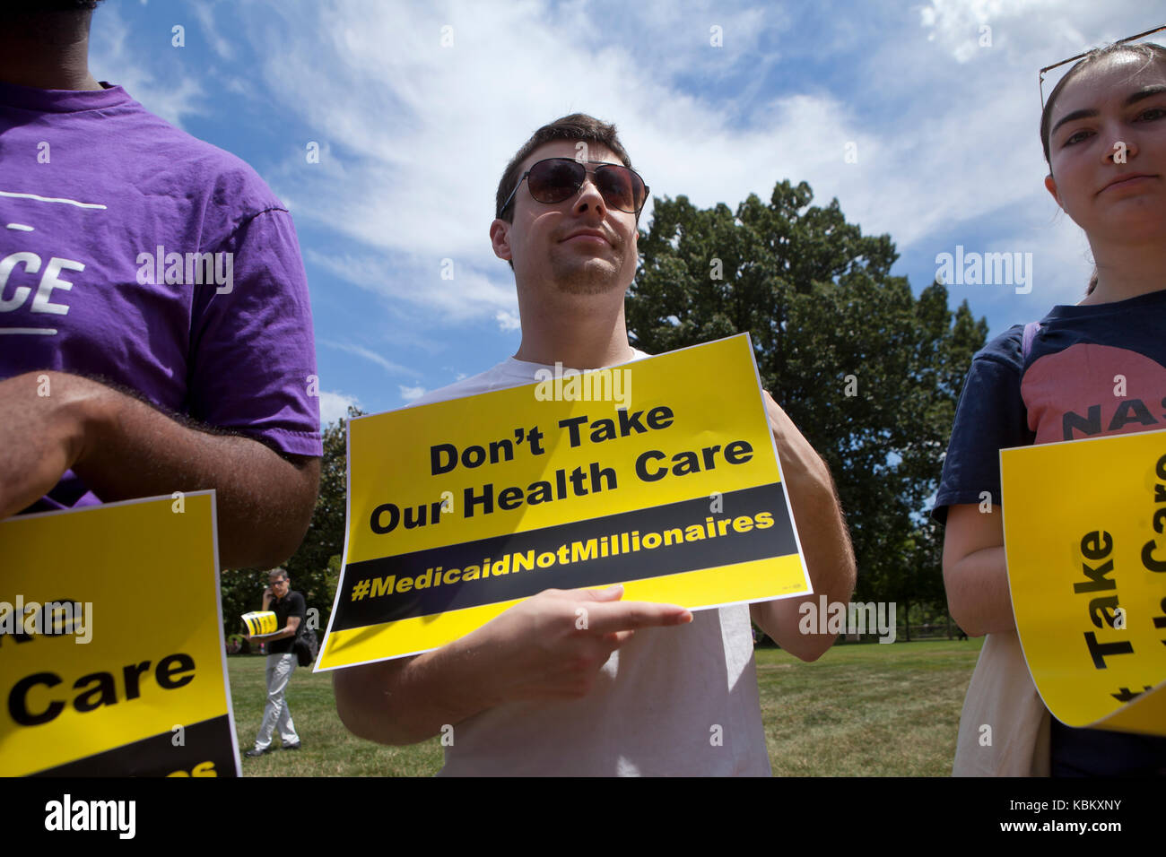 June 27, 2017: Liberals protest outside of US Capitol building to save ...