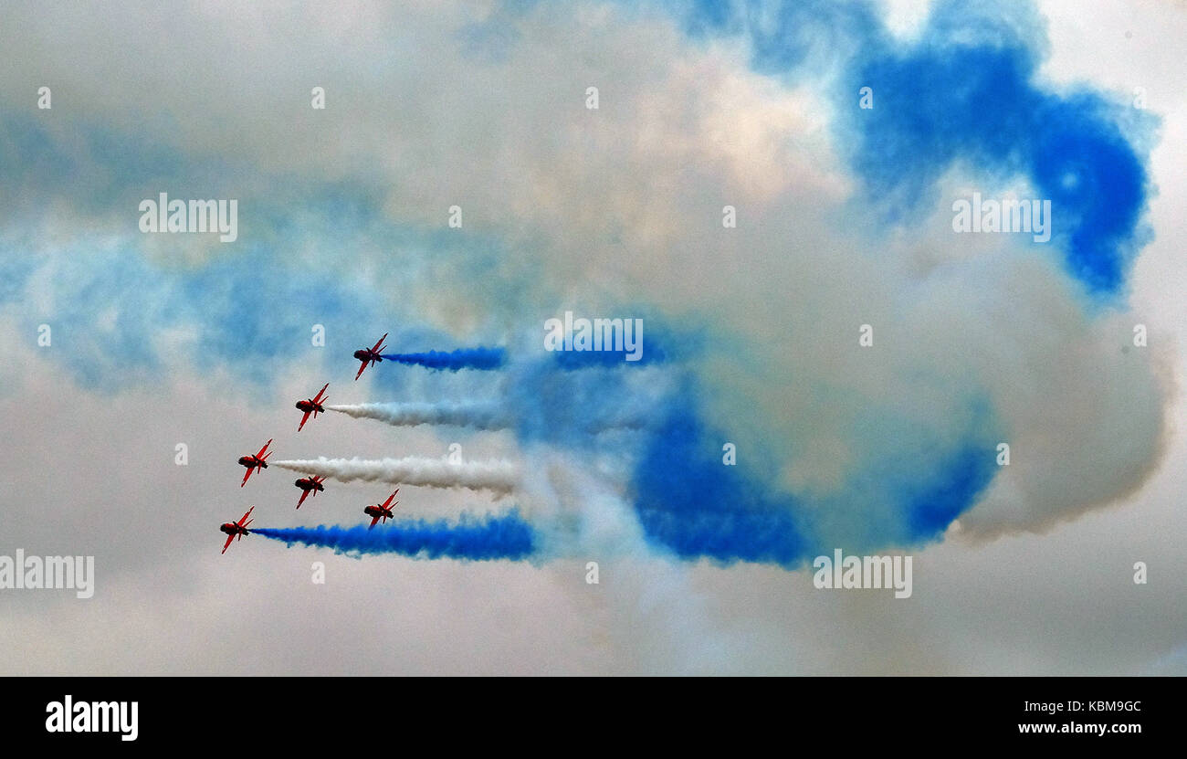 Red arrows base hi-res stock photography and images - Alamy