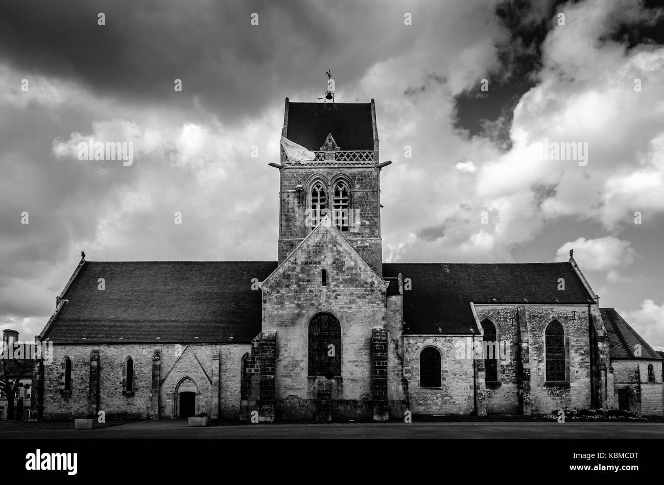 Church in St. Mere Eglise, Normandy Stock Photo - Alamy