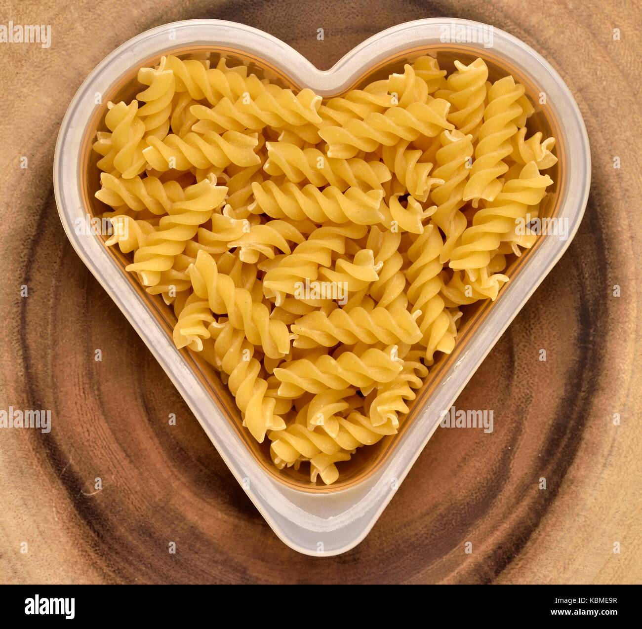 Pasta container hi-res stock photography and images - Alamy