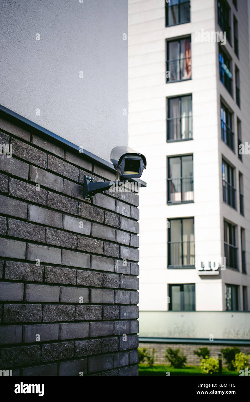Cctv Cameras House Stock Photos & Cctv Cameras House Stock Images - Alamy