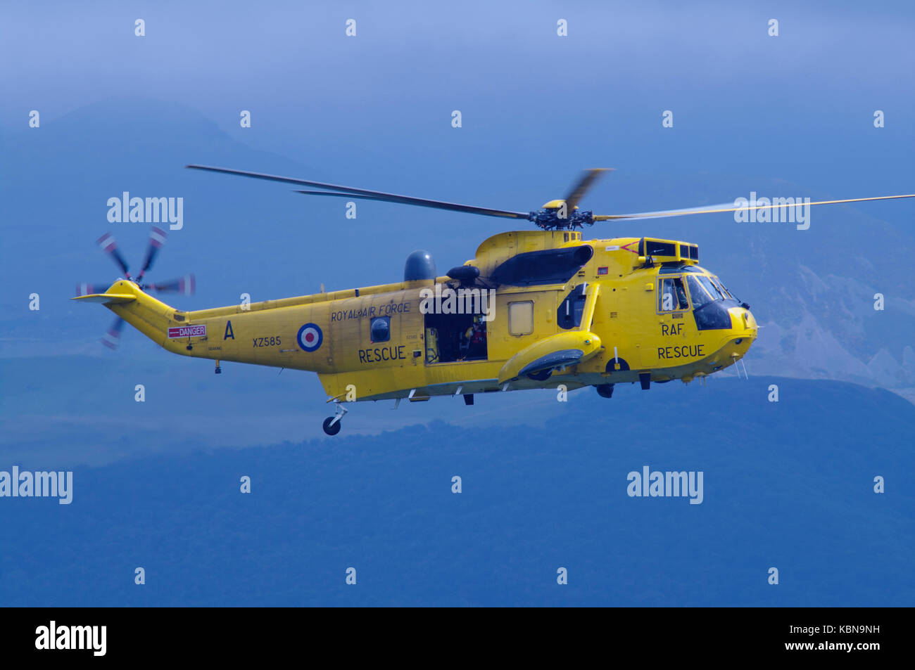 Raf sar search and rescue helicopter hi-res stock photography and ...