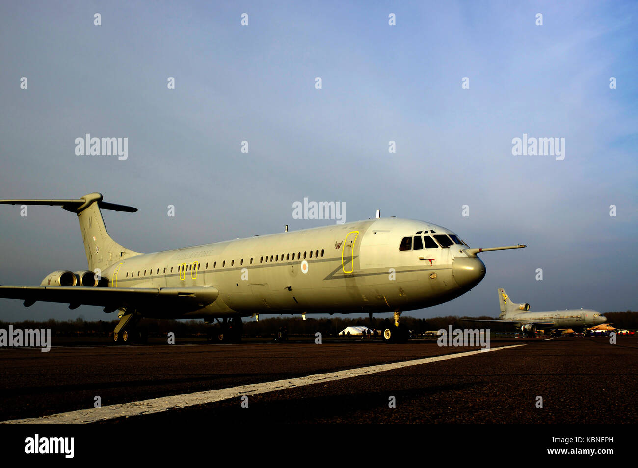 Vickers vc10 tanker aircraft hi-res stock photography and images - Alamy