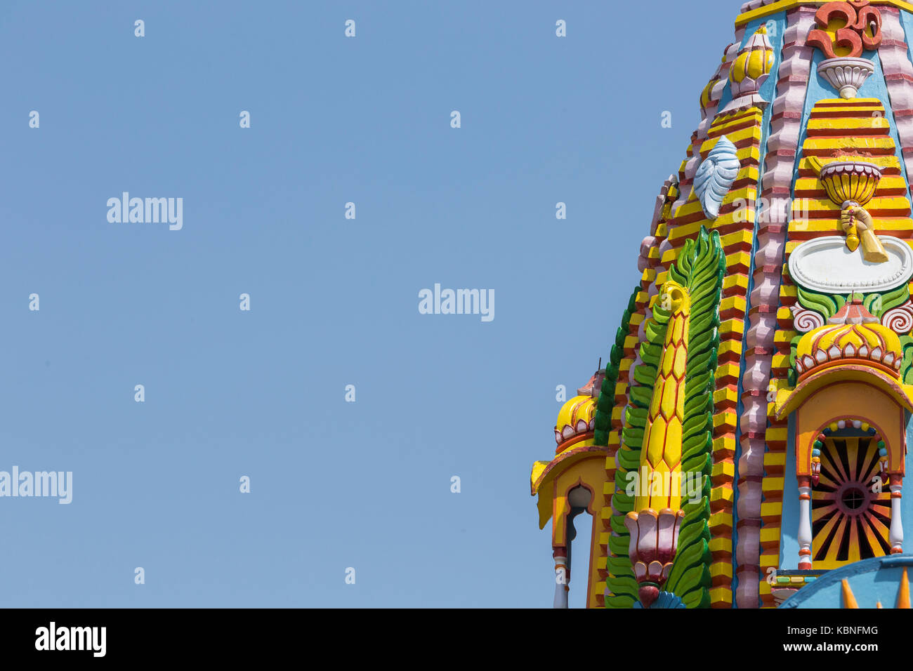Sculpture, architecture and symbols of Indian Temple Stock Photo - Alamy