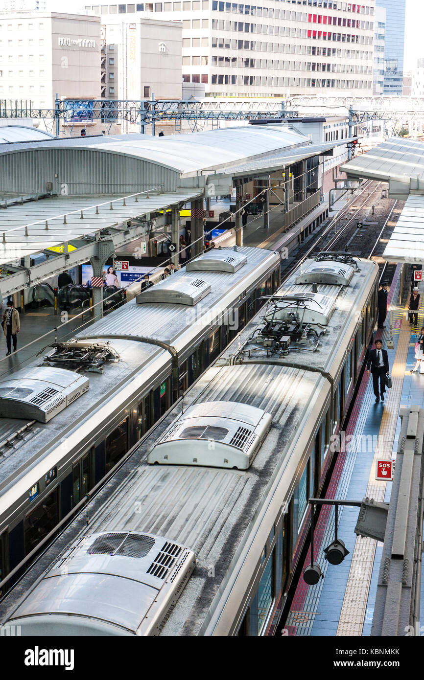 Overhead view of trains hi-res stock photography and images - Alamy