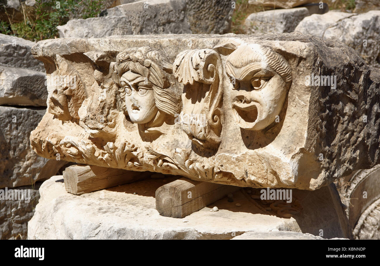 Roman burial mask hi-res stock photography and images - Alamy