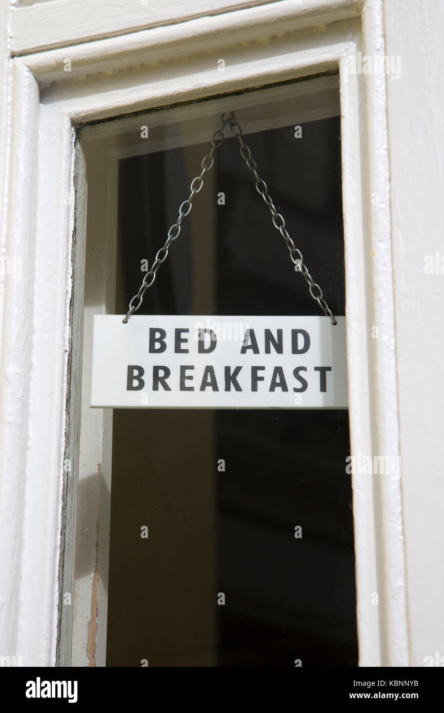 Hotel sign on diagonal slant hi-res stock photography and images - Alamy
